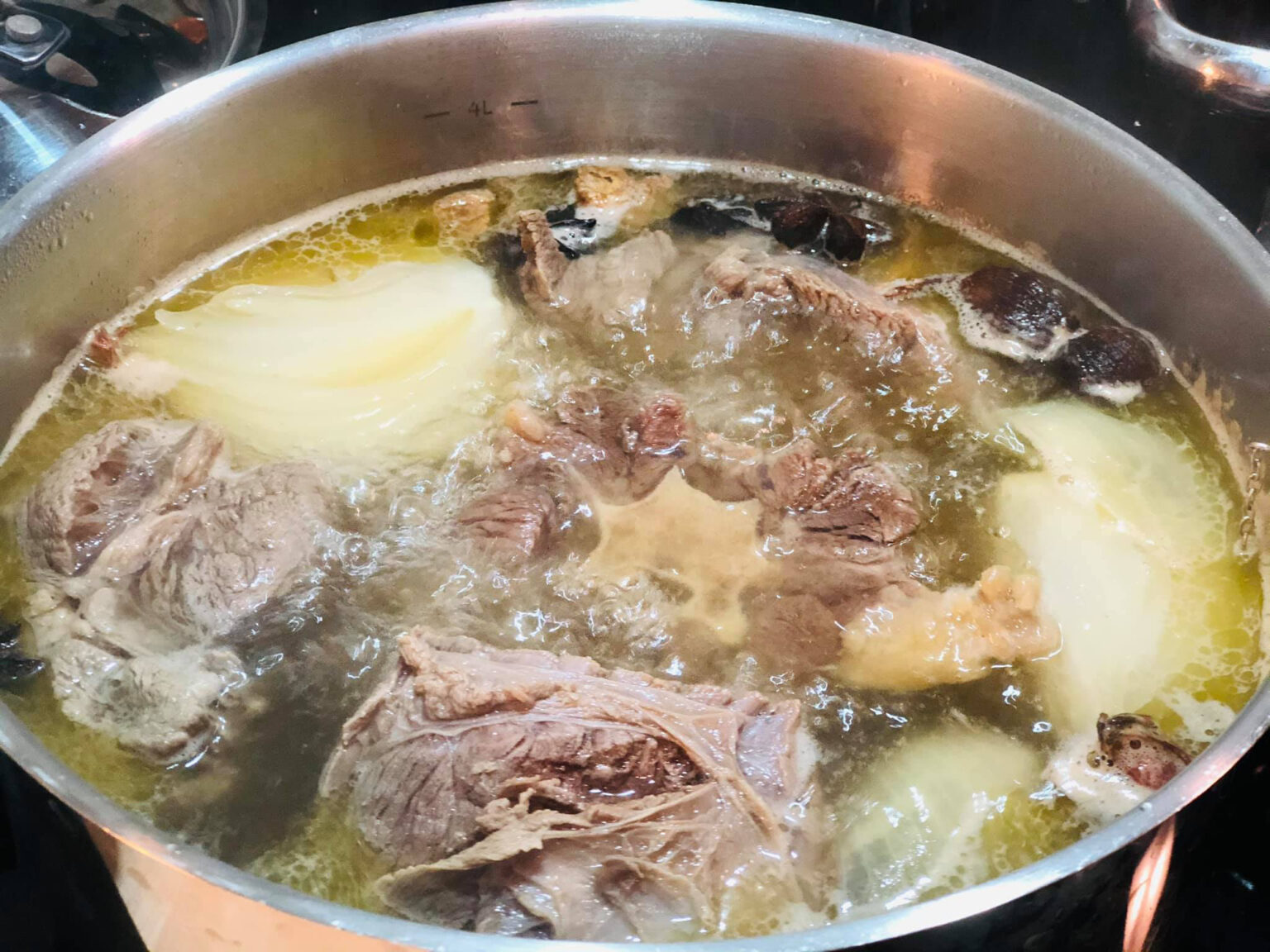 Homemade pork pho: How to create Vietnamese dish